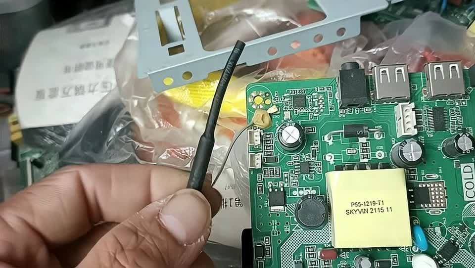 电视接收无线网信号差的原因,一般都是这里问题