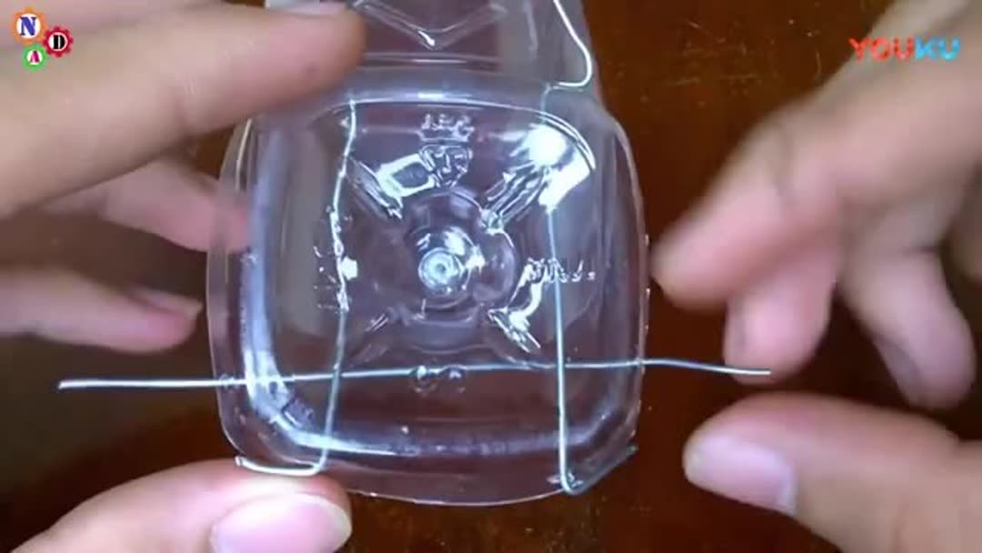 捉利用可乐瓶手工制作DIY老鼠笼捕鼠器教程详图细解: 可乐瓶自制捕鼠...