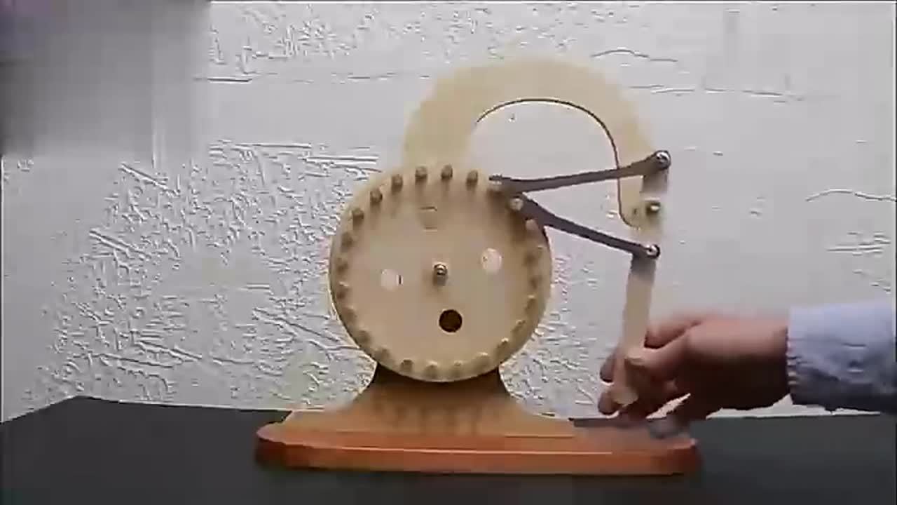 牛人设计的机械结构太神奇了,这是什么原理