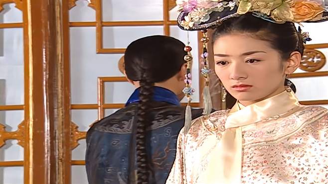 天上人间:永琪征战归来,心里热情似火,和小燕子当场拥吻