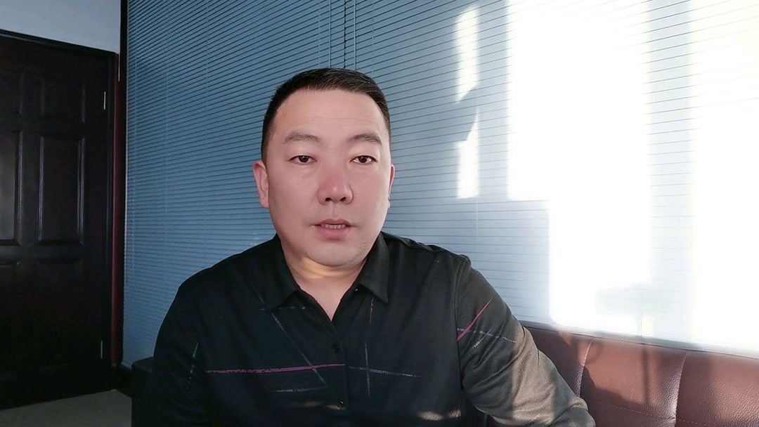 索尼a7m3就不要用外接电源了