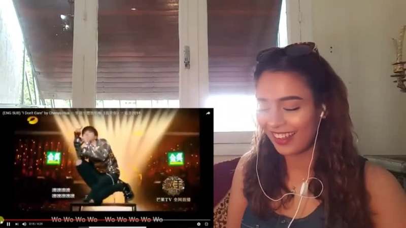 华晨宇Reaction 外国性感女郎听华晨宇演唱《我管你》惊