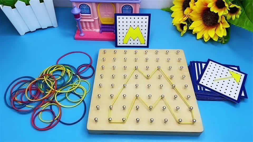 用橡皮筋能拼出什么图案呢