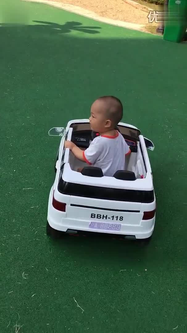 电动玩具车 遥控车 音乐车 儿童车(宝宝1岁89天啦)