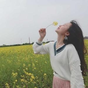 这是小杨同学哦 