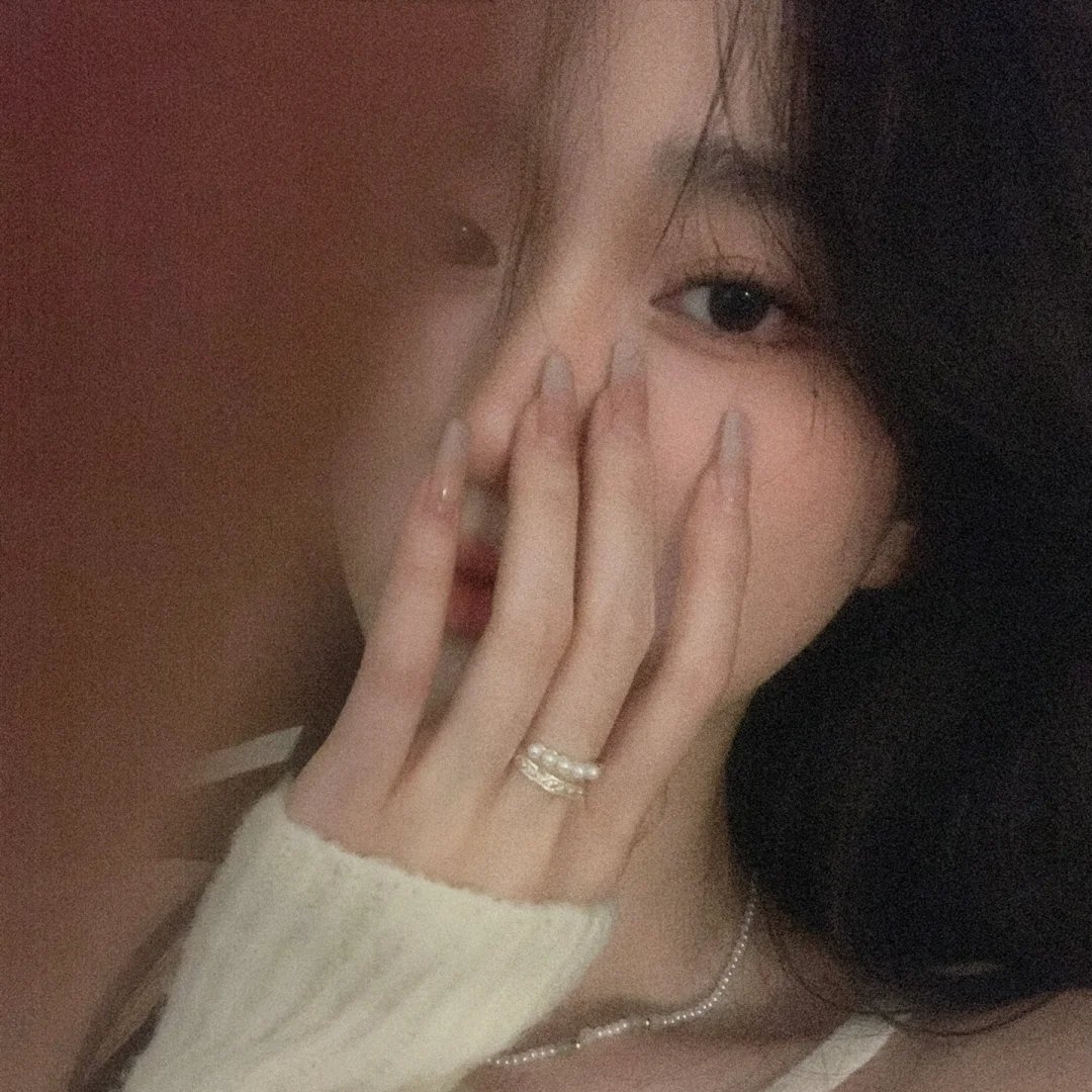 颜淮珊 