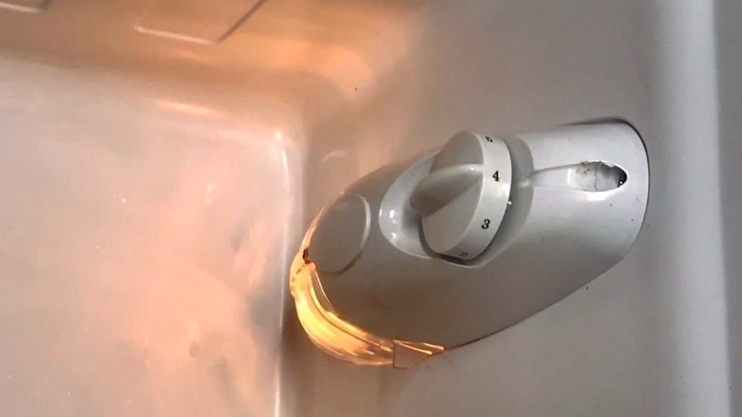 动一动冰箱上的这个小按钮,能省下一大笔电费,赶紧试试!