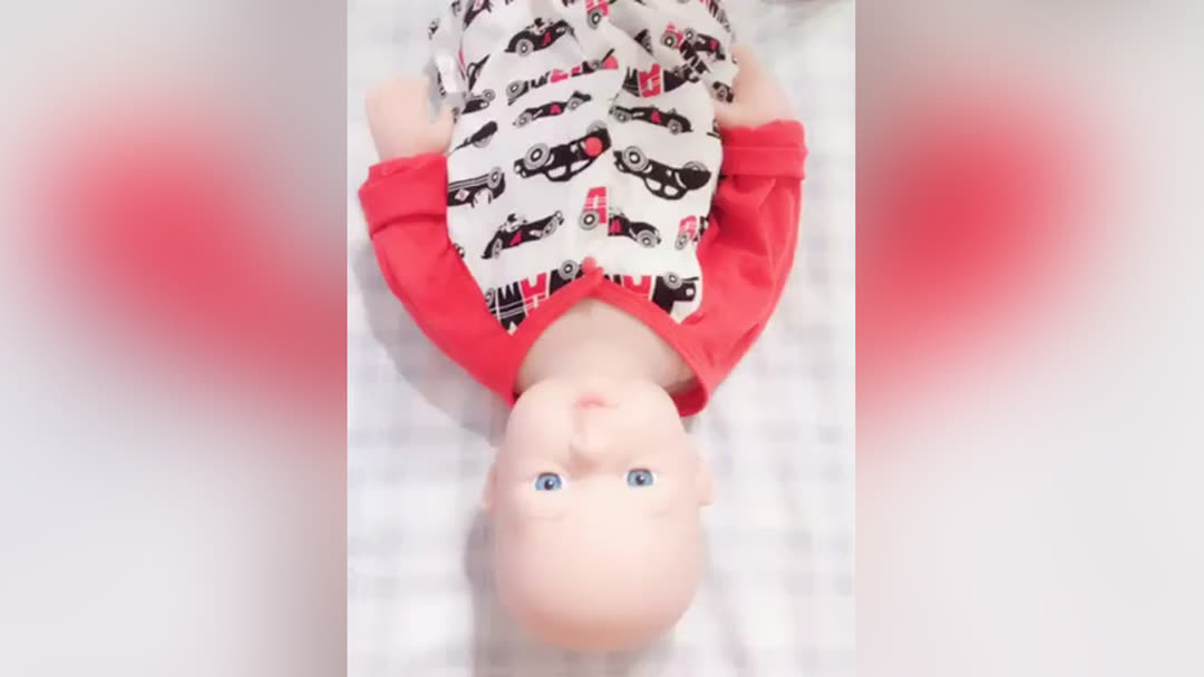 小儿推拿视频全集免费教程-风热咳嗽推拿手法