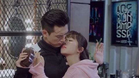 亲爱的:他才是全剧最会撩的人,宠起妻来毫无人性,甜到头皮发麻