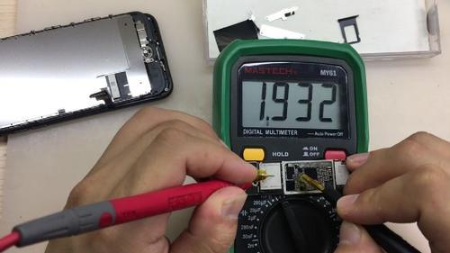 iPhone7代无基带故障,本认为绝症问题,没想到捡了漏1分钟修好