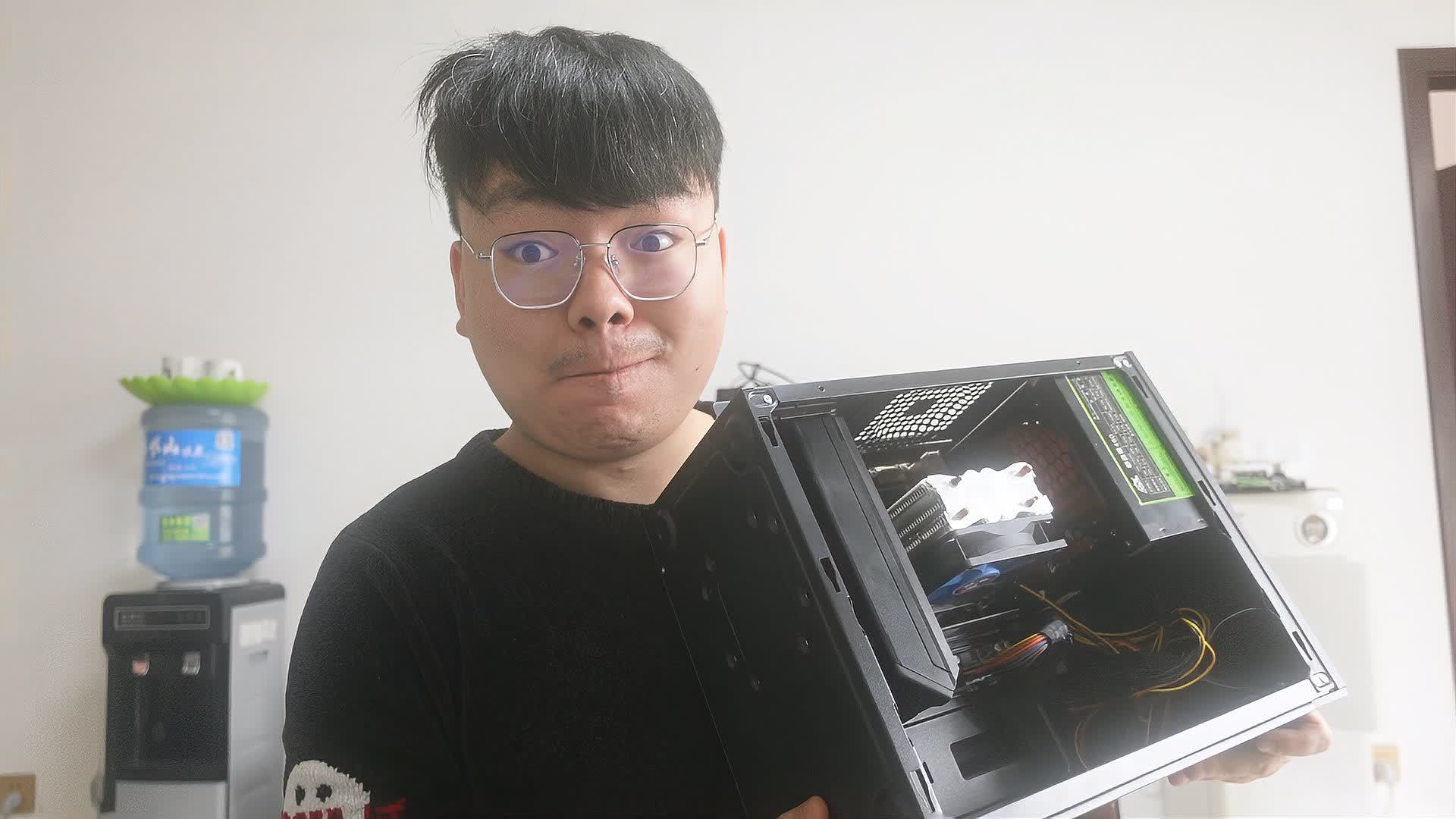 游戏搬砖失败,5980元买的3套电脑,.