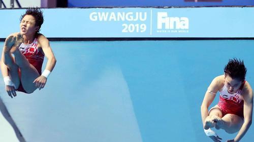 中国跳水梦之队最诡异一跳,秒变菲律宾炸鱼队,解说直呼不可思议