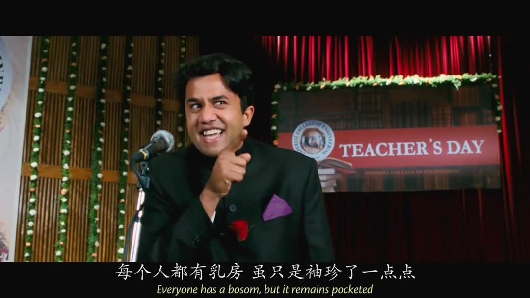 印度小伙的演讲稿被动了手脚,在校长面前,公然的"开车"