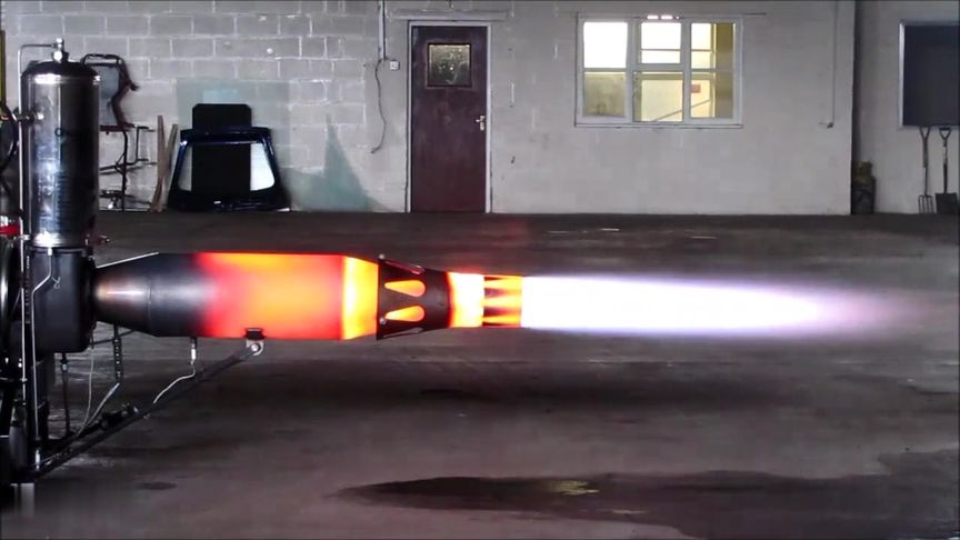 老外用汽车涡轮增压器DIY的涡喷发动机