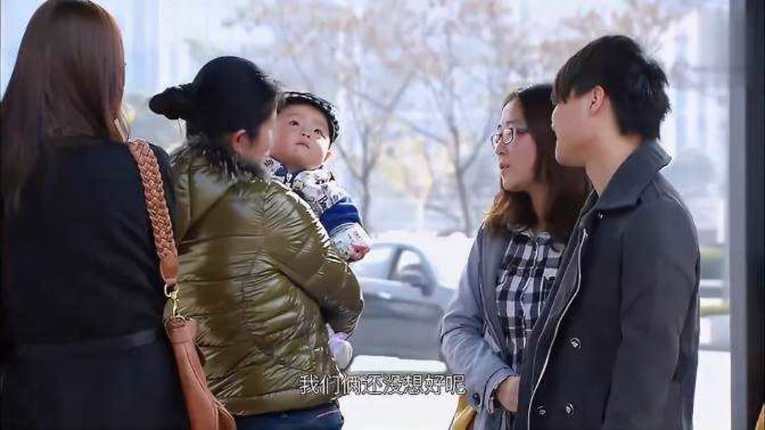 甜蜜计划:儿子在超市工作,婆婆帮忙掩护,没想到儿媳要买东西