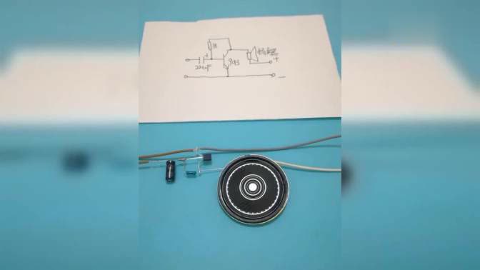 最简单三极管功放电路做成的音响,手工制作我只服这位老哥