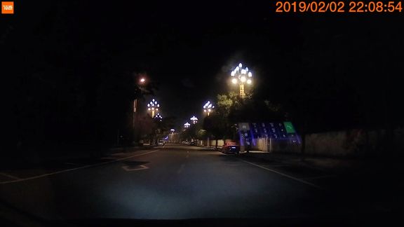 70迈的行车记录仪拍摄效果确实不错的