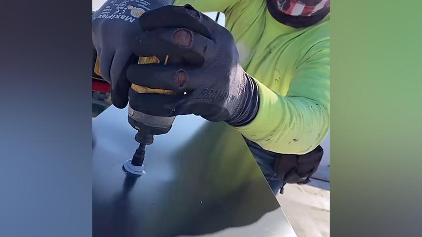 套筒拧螺丝 #电动工具 #电钻 #拧螺丝 #套筒 #装修