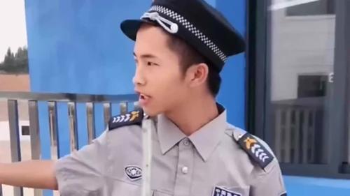 原来保安大哥是这样认小区业主的
