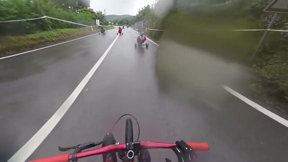 第一视角带你看三轮自行车竞速