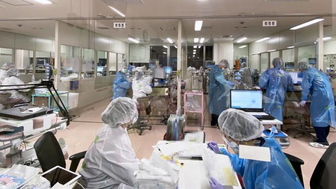 日本冲绳县病床使用率已达100%,新确诊患者无法入院