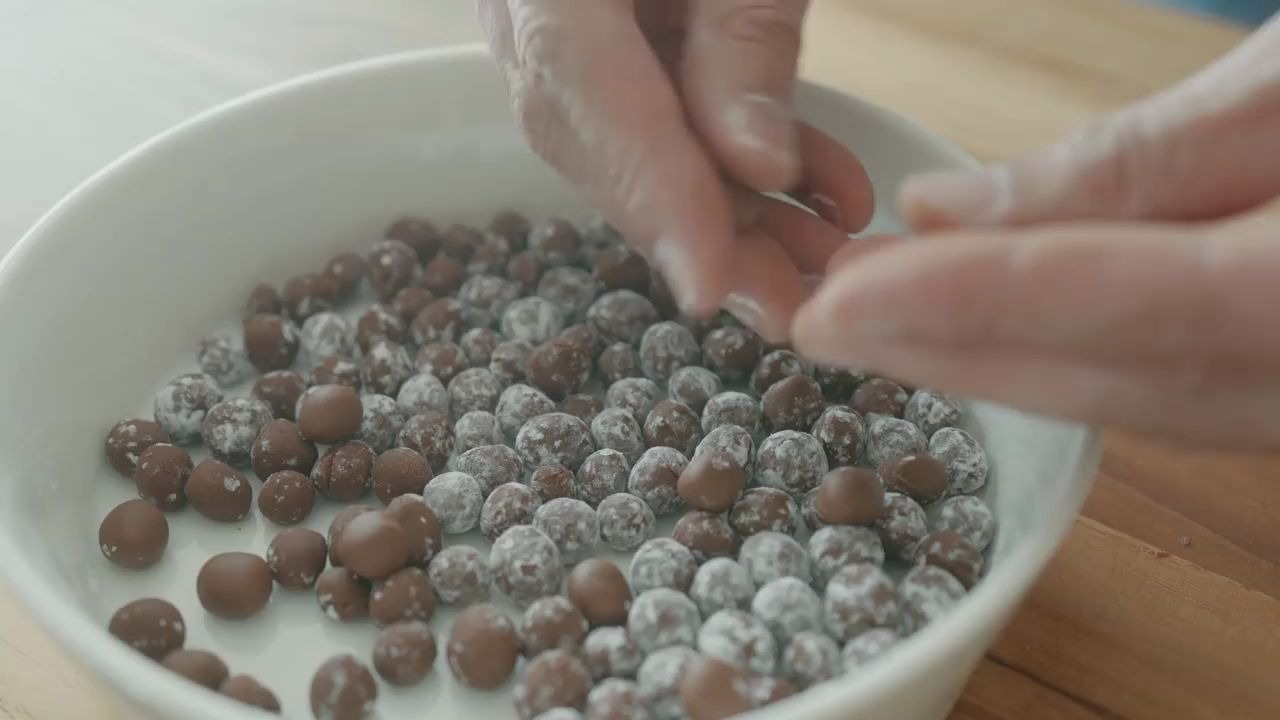 在家自制珍珠奶茶(含有五十倍大的波霸哦!)