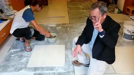 教你怎么修补地砖空心,老师傅现场教学,赶紧学一下吧!