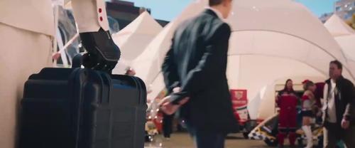 素人特工:菜鸟制定计划,成功抓到交易对象,这计划绝了