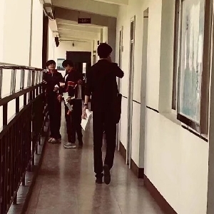 一个普通的中学教师 