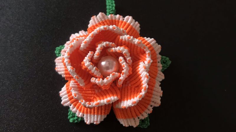 中国结手工之牡丹吊坠的编法教程五,漂亮车挂自己编,好玩解压