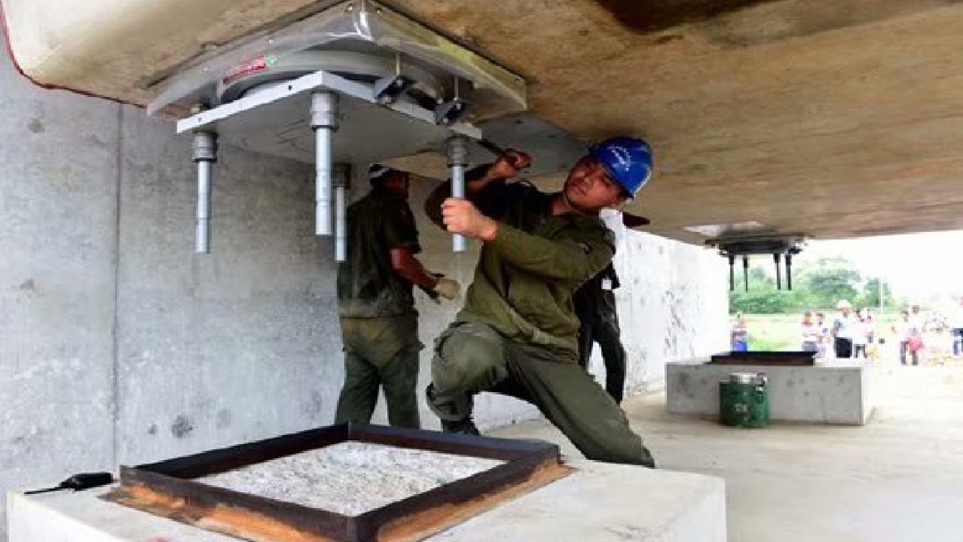 桥梁支座的安装