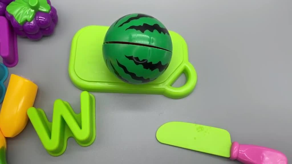 蔬菜水果组成的字母ABC,宝宝益智开心早教