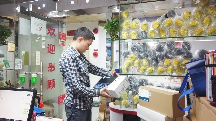 网友寄来一批硒鼓叫我帮他处理,验收好后再付款,感谢网友的信任