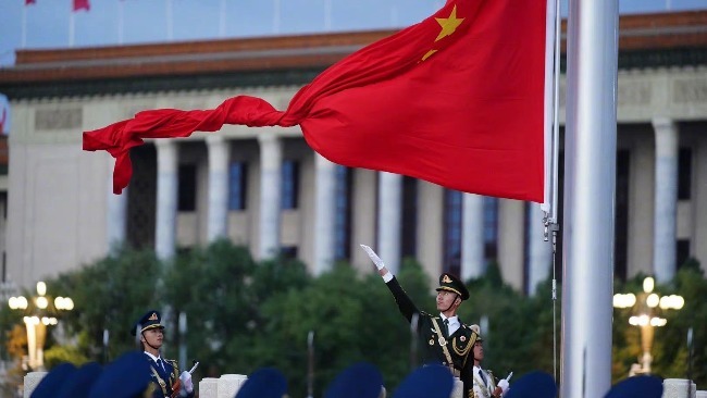 热血沸腾!72秒混剪天安门广场升旗仪式全程