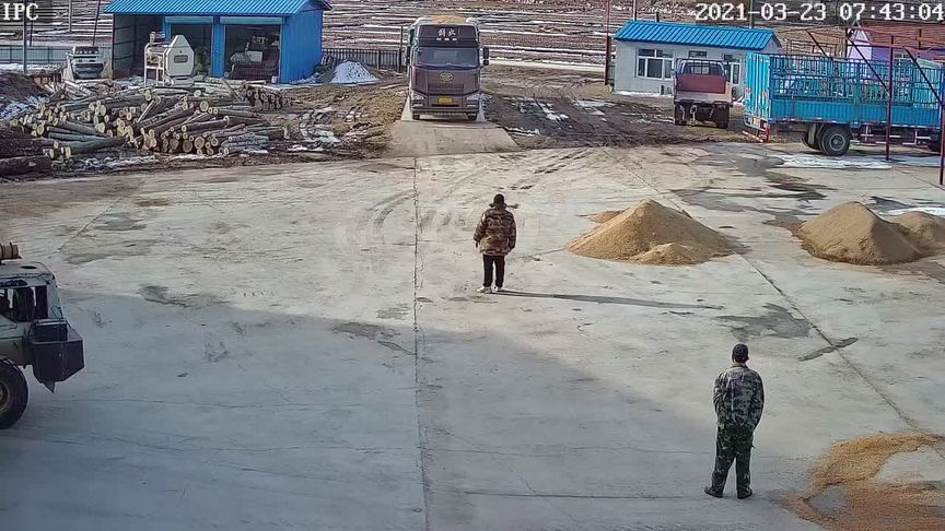 糯稻收储中…仓库已߈�️,再起一个粮囤,大量收购本地糯稻