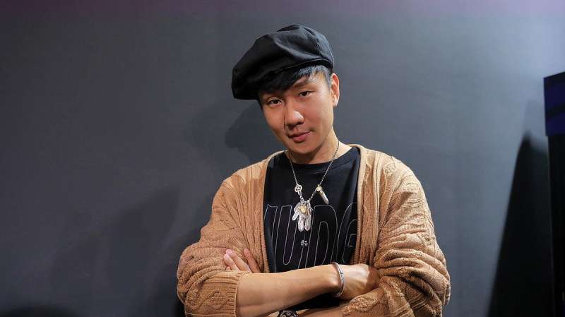 不管我的心有多么伤,爱你是我一辈子的信仰!