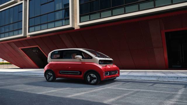 宝骏KiWi EV正式上市 补贴后售6.98万起