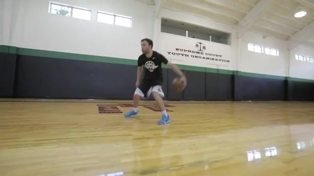 nba篮球训练师这个控球+冷箭超远距离3分球,真是爽!