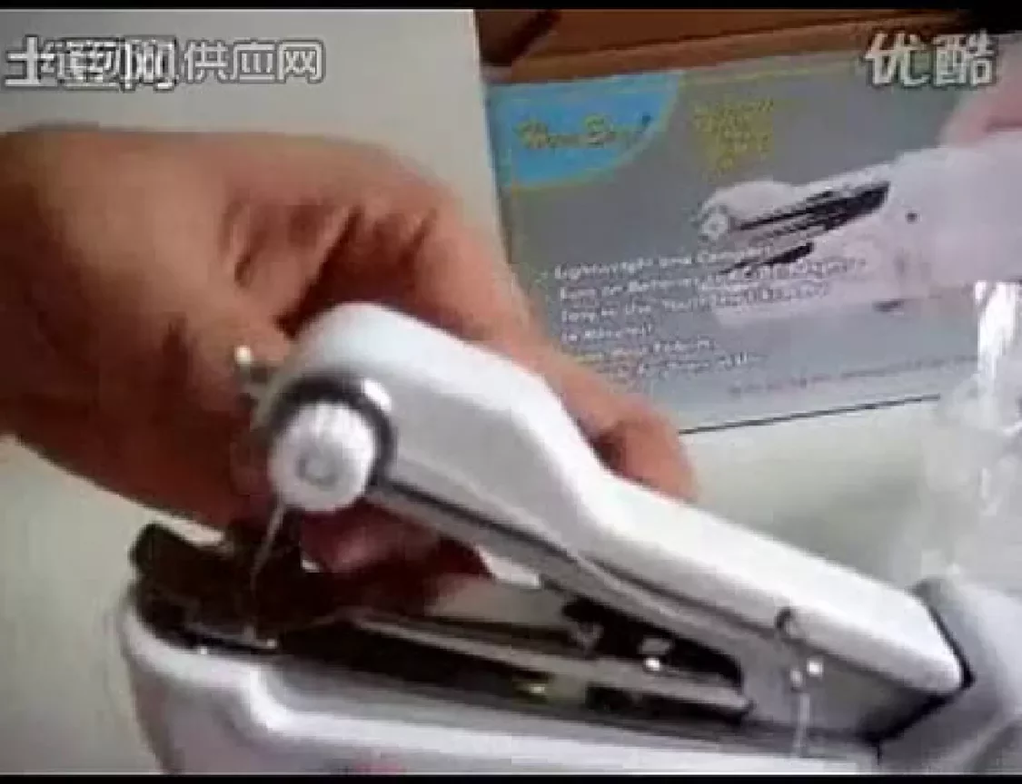 101迷你缝纫机的使用方法