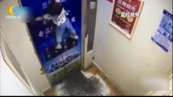 儿童安全牵引绳真的安全吗?