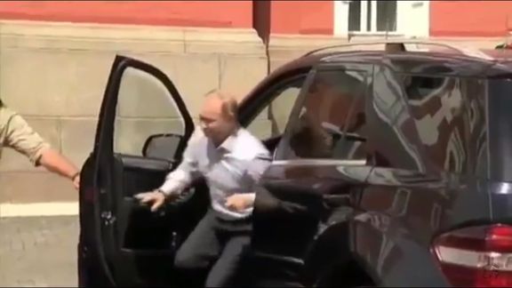 盘点一下俄罗斯总统普京众多座驾 无处不彰显其硬汉形象