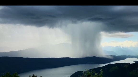 暴风雨要来了!远观太震撼了!今天是#想去旅行的第一天