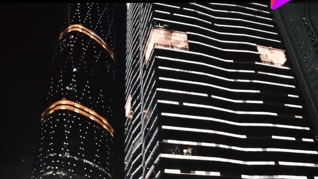 航拍:上海VS广州,两大城市夜景对比,你觉得哪个更美?
