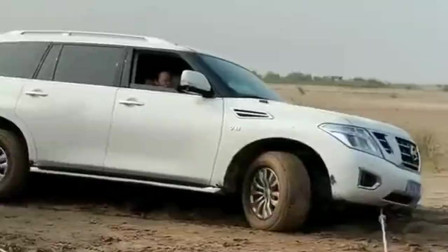 科学的三角形救援,用导轮救援大途乐,牧马人的眼真好看