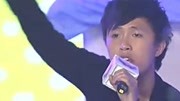 男子模仿周杰伦频遭评委灭灯,网友:谁给的勇气!