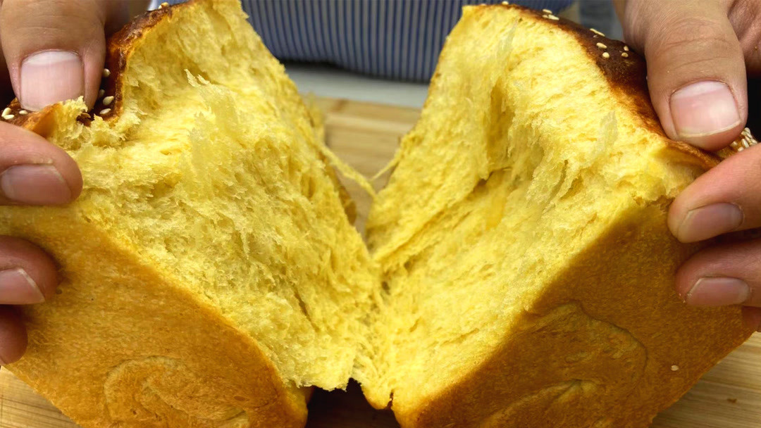 红薯这个做法太好吃了,简单美味,一顿3个不够吃,我家经常做!