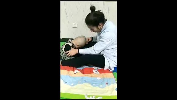 竖头不稳坐不住怎么办?