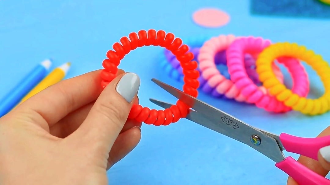 手工DIY:奥利奥橡皮,巧克力酱胶水,蜡笔巧克力块