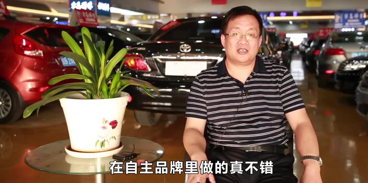 长安逸动和吉利帝豪谁更好?开个十年不换车看这里,老胡为你解答