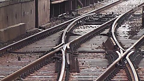 铁路可动心道岔工作原理